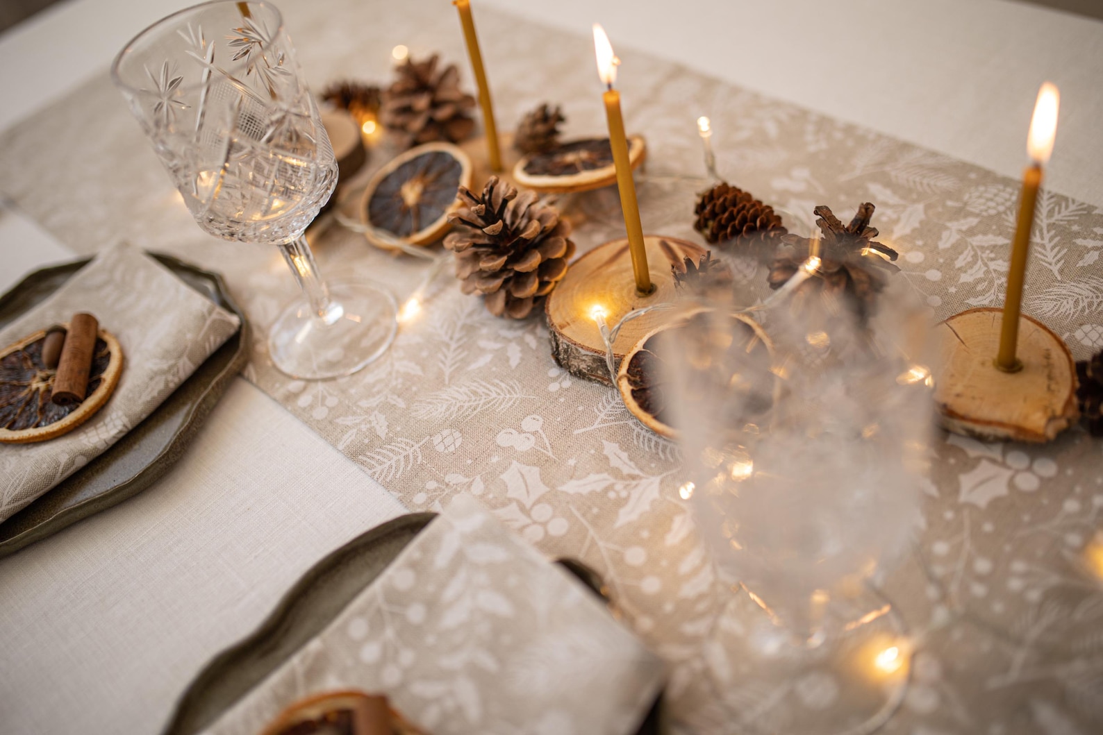 Christmas Table Runner. Winter Print Linen Table Runner. Festive ...