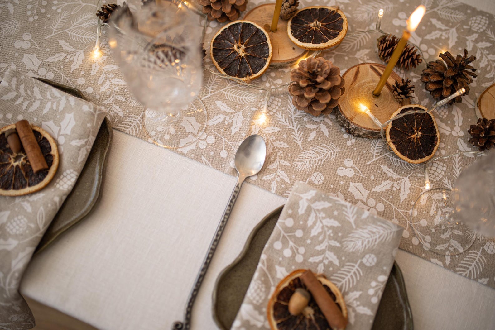 Christmas Table Runner. Winter Print Linen Table Runner. Festive ...