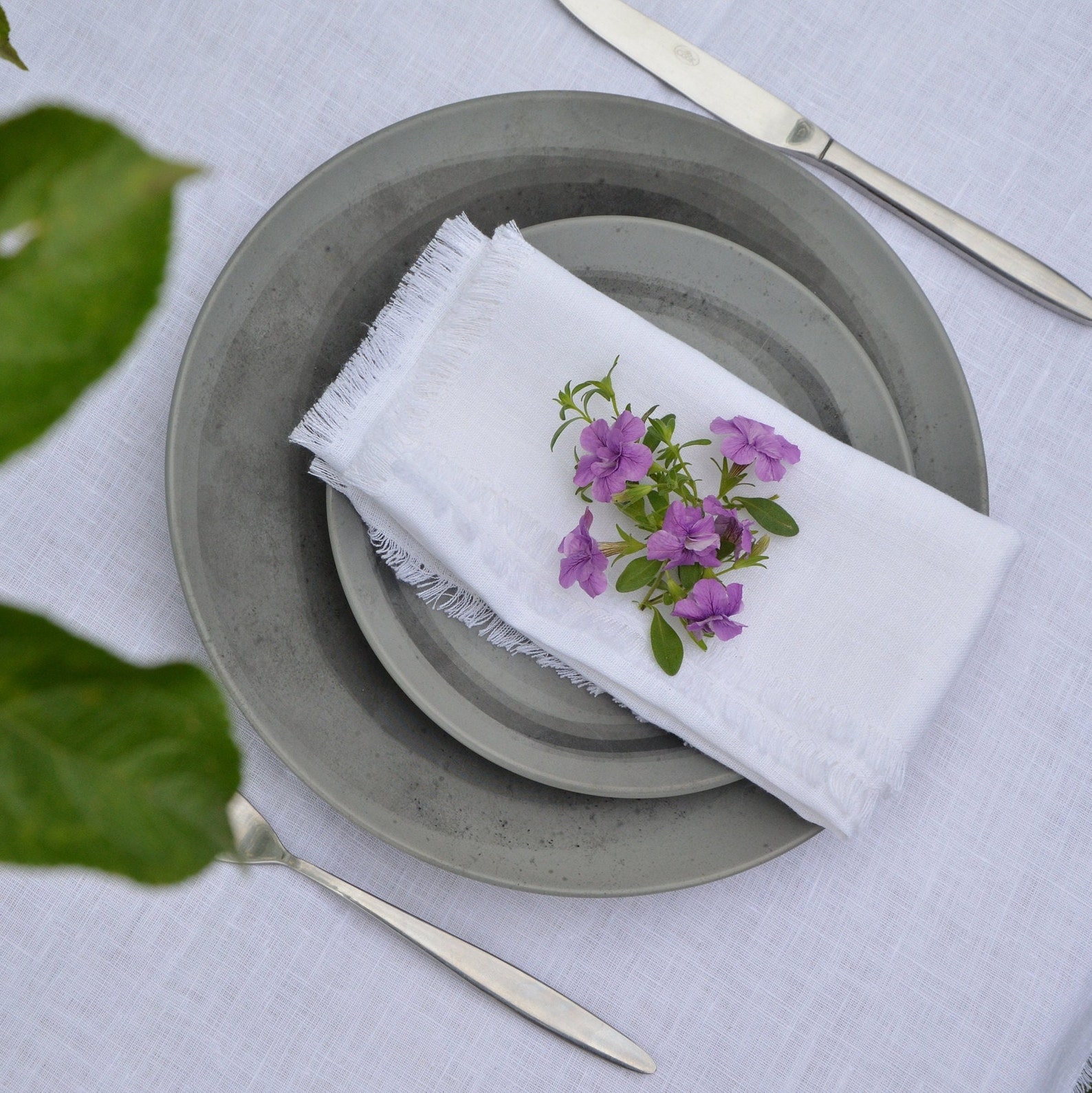 Fringed Linen Cloth Napkins and Placemats, Softened Frayed Linen ...