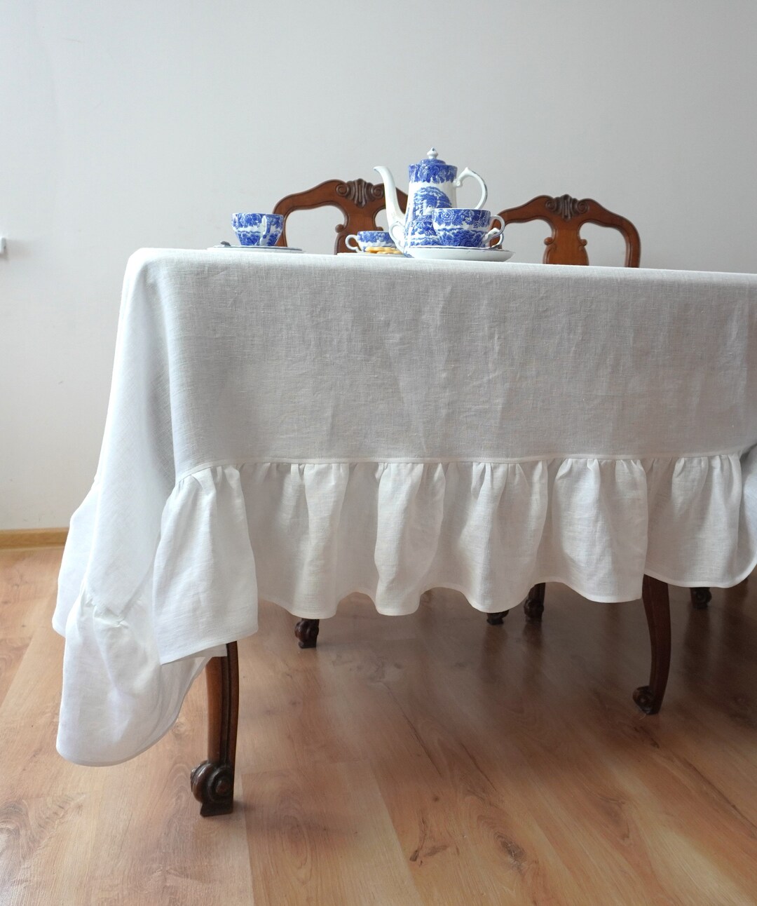 Linen Ruffle Tablecloth. Washed Soft Linen Tablecloth With Ruffles ...