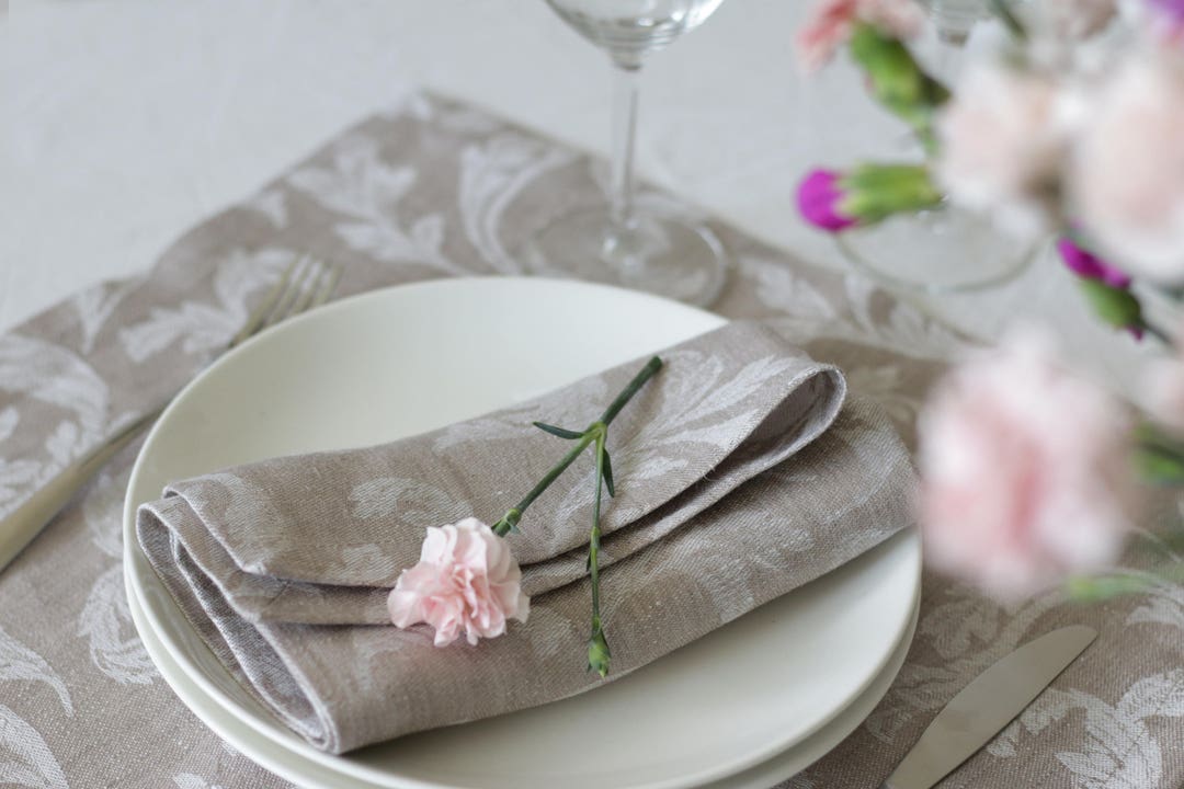 Wedding Flowered Napkins/ Linen Napkins 16"/table Linens/ Cloth/ Floral ...
