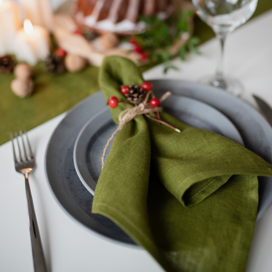 Christmas Green Linen Cloth Napkins. Moss Green Linen Holiday Table ...