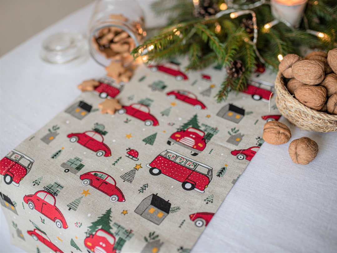 Christmas Ornaments Table Runner. Xmas Printed Linen Table Runner ...