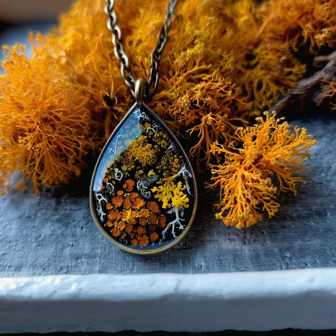 Real Lichen and Moss Teardrop Pendant Birthday Gift for Girlfriend ...