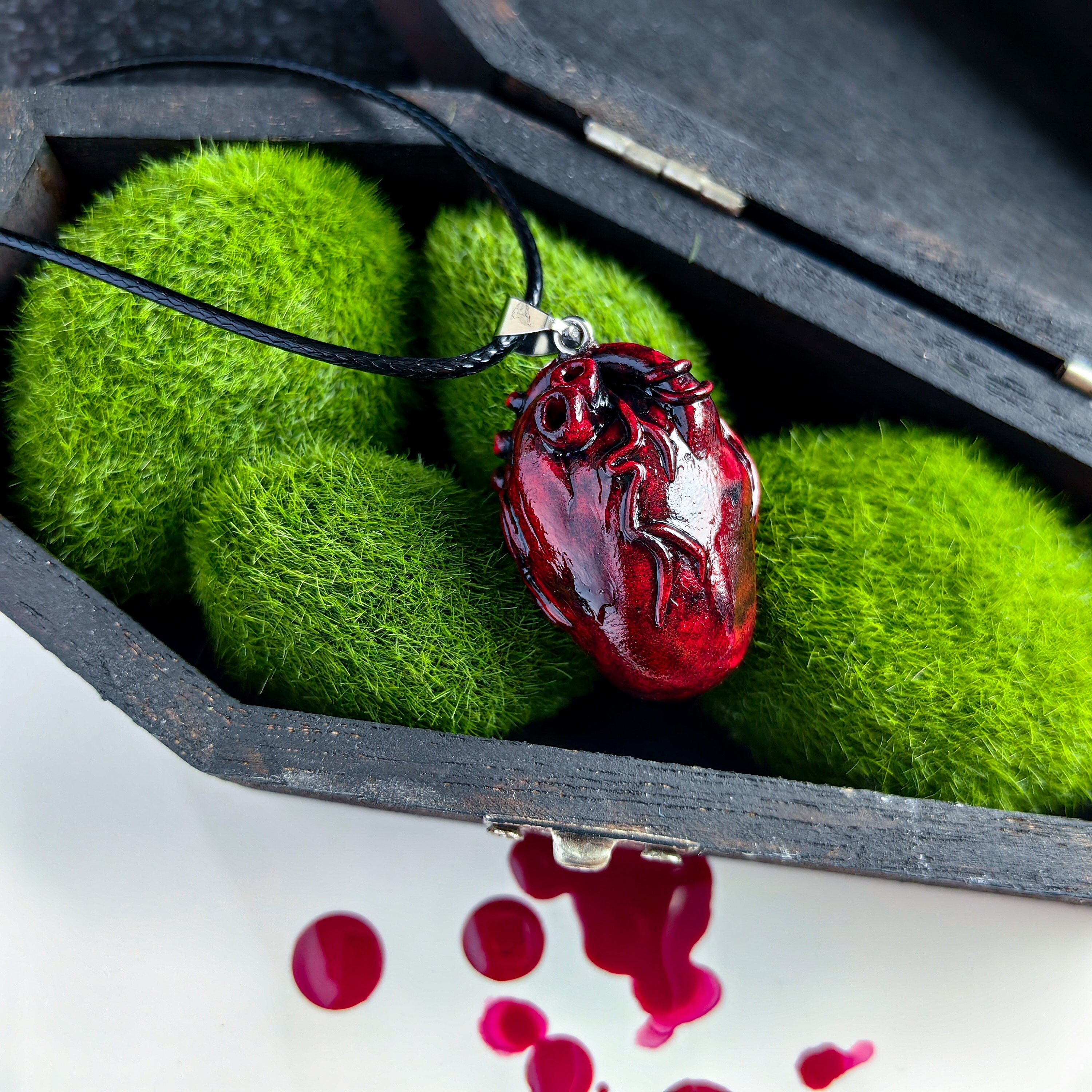 Handcrafted Anatomical Heart Pendant: Gothic Macabre Jewelry - Etsy
