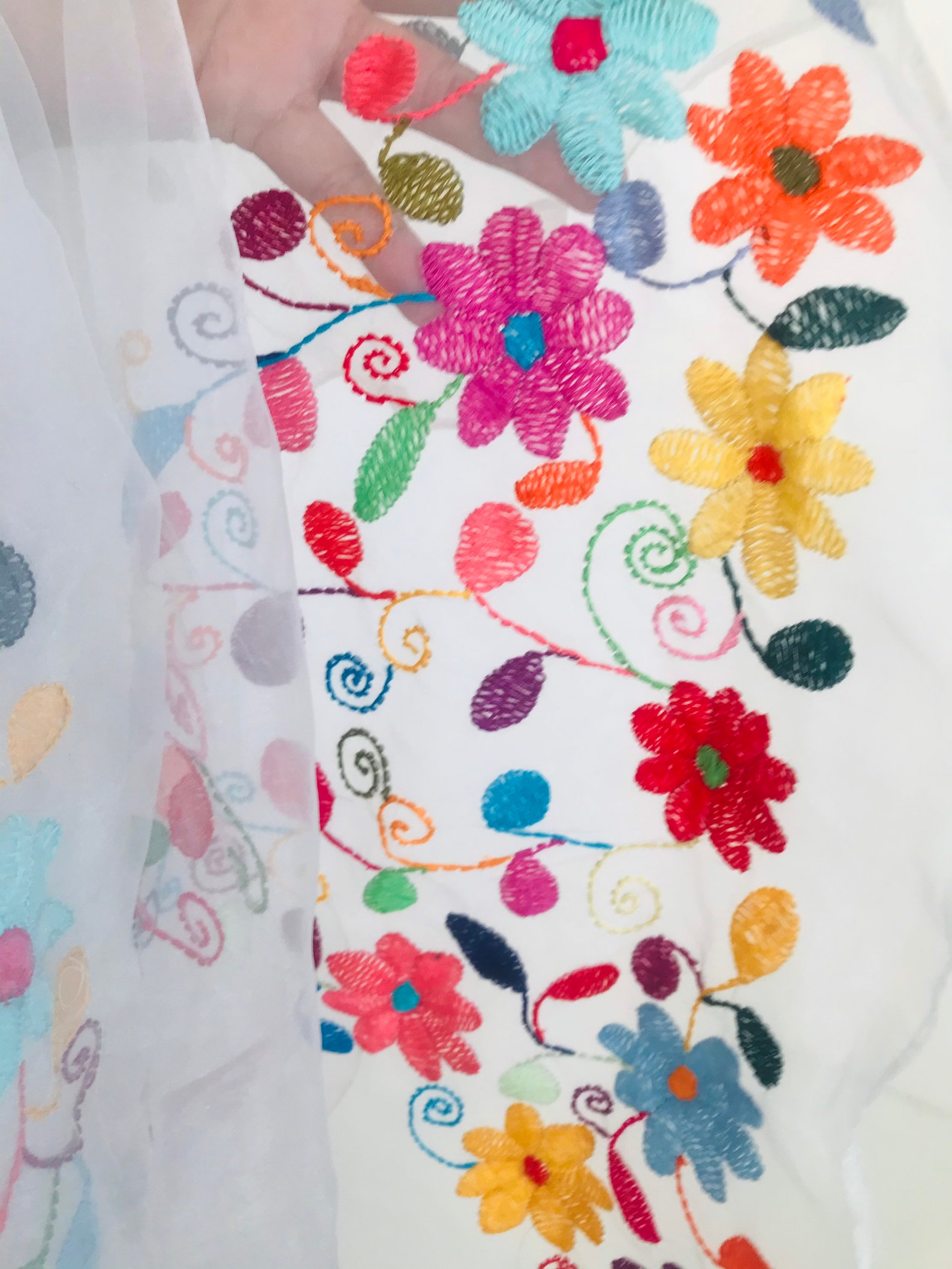 Mexican Veil Multicolor Flowers | CATEDRAL MORELIA - Etsy