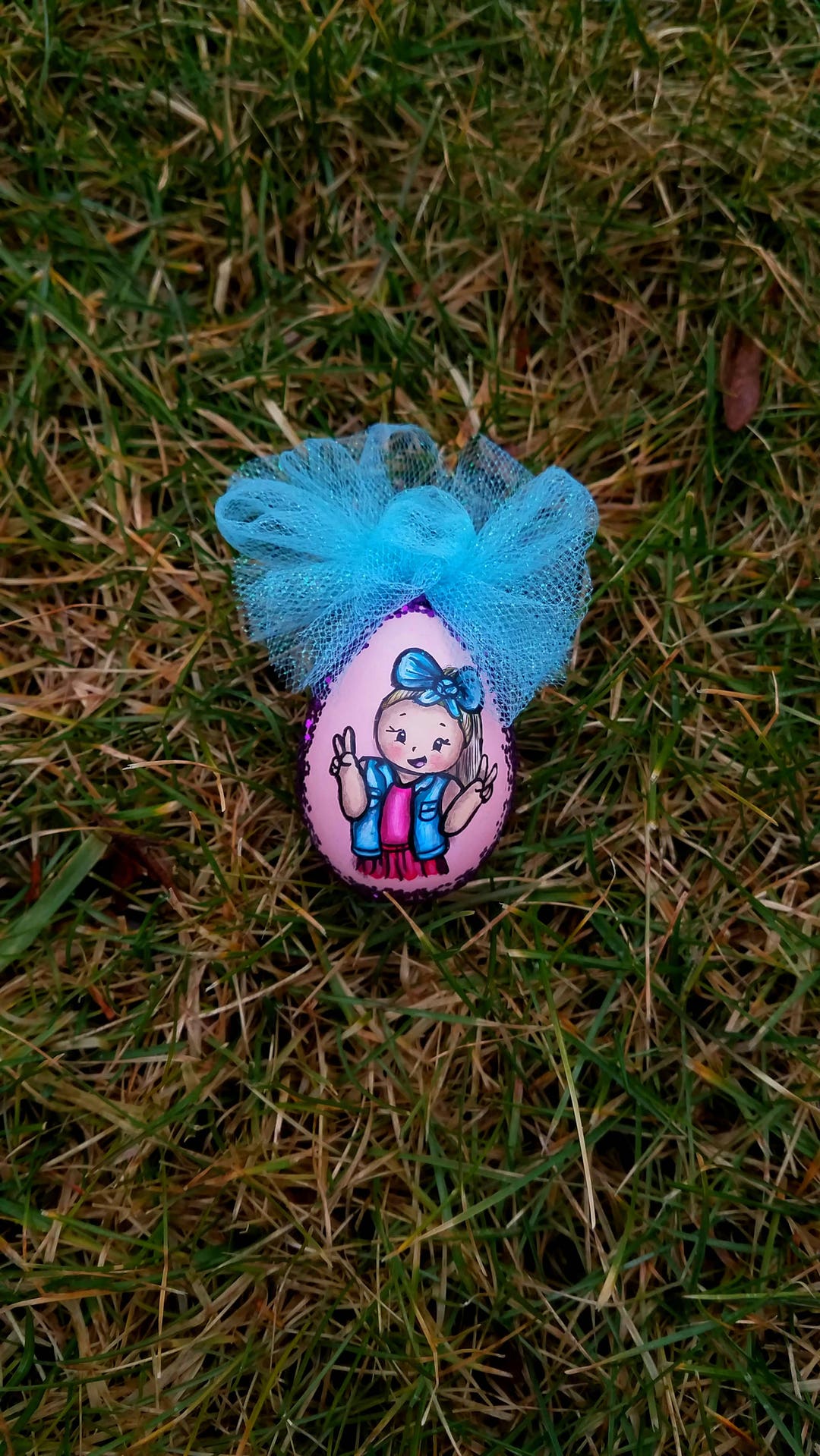Freehand Jojo Siwa Easter Egg, Painted Drawn Made Easter Bunny Egg ...