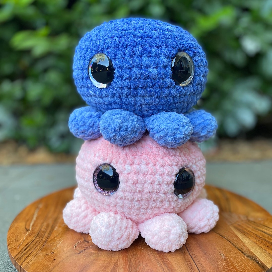 Ombré Mama Octopus and Her Babies, Mommy and Me Set, All From Jade Mama ...