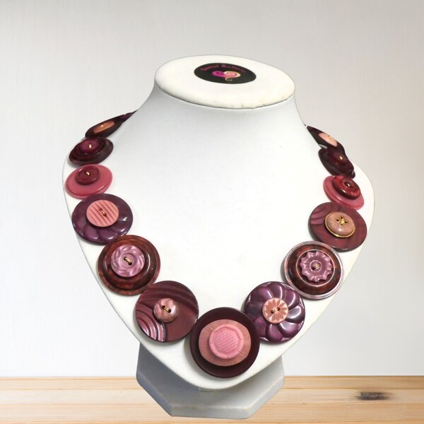 Buttons Necklace - Etsy