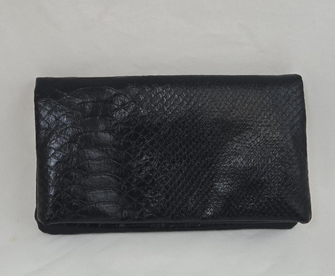 Clutch Wristlet Purse Foldable, Black Anaconda Faux Leather Design ...