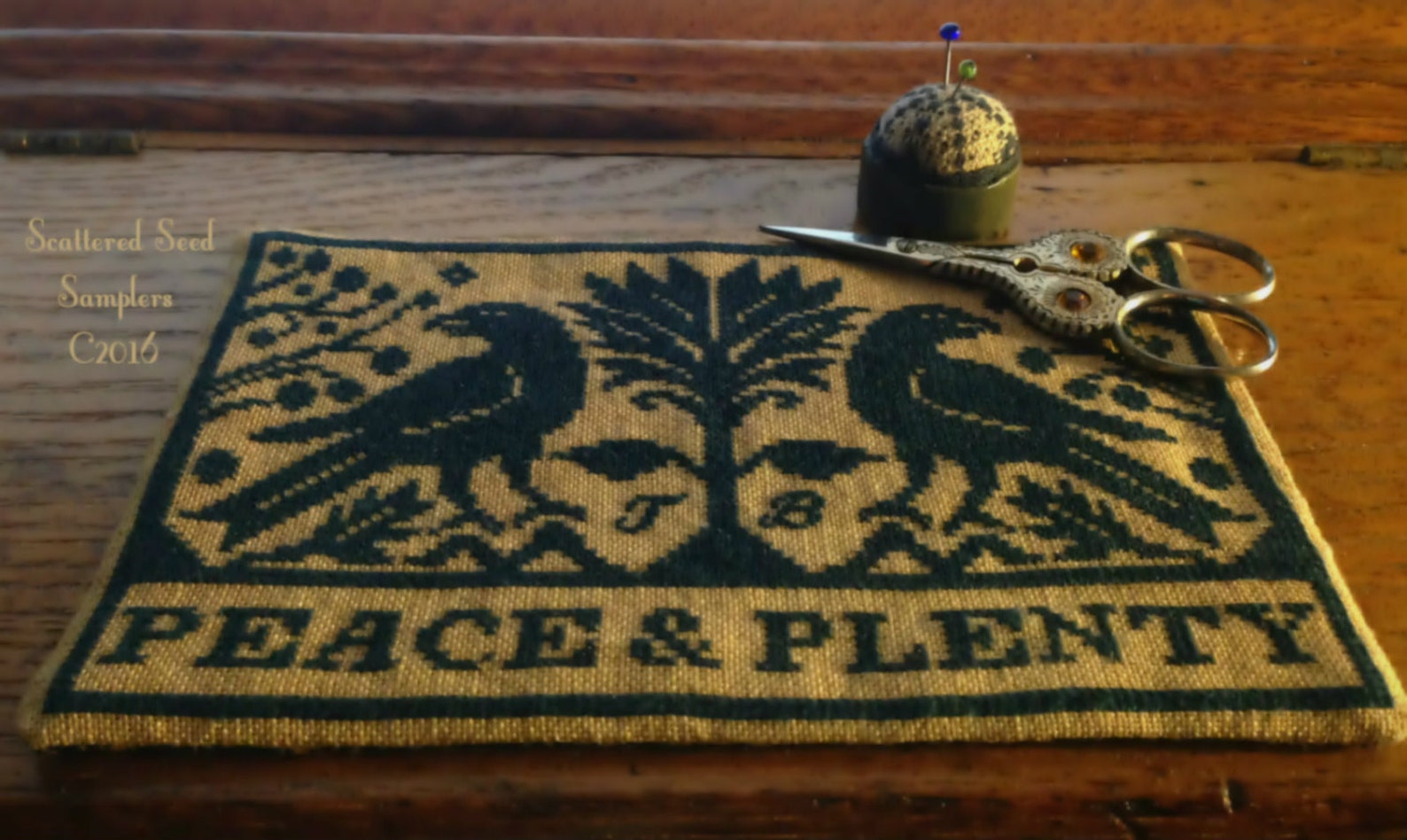 PEACE & PLENTY Scissor Mat Samplar Pattern From Scattered - Etsy