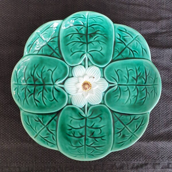 Water Lily Plate - Etsy