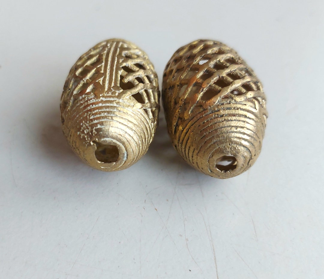 2 African Oval Beads, Brass Beads From Ivory Coast, 22-23 Mm.diameter X ...