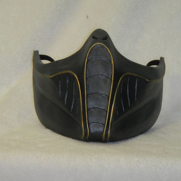 Reptile Mask - Etsy