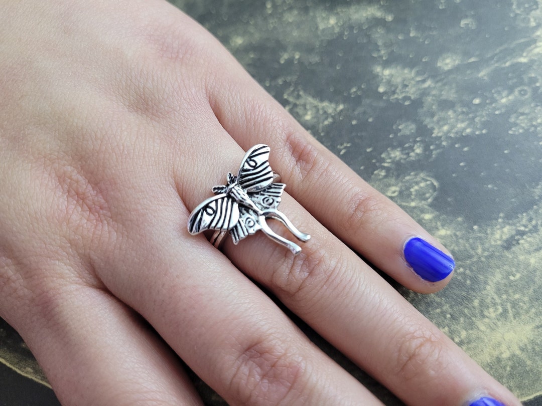 Silver Luna Moth Ring - Etsy
