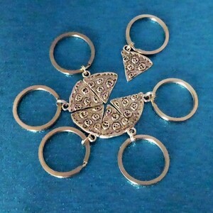 SALE 6 Slice Pizza Keychain Also Sets of 7 , 8 , 9 , 10 Pie Order ...