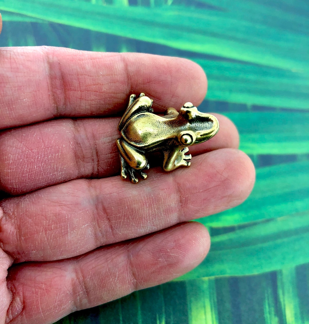 Miniature Replica of Puerto Rico Coqui 3D Copper Figurine Boricua Gift ...