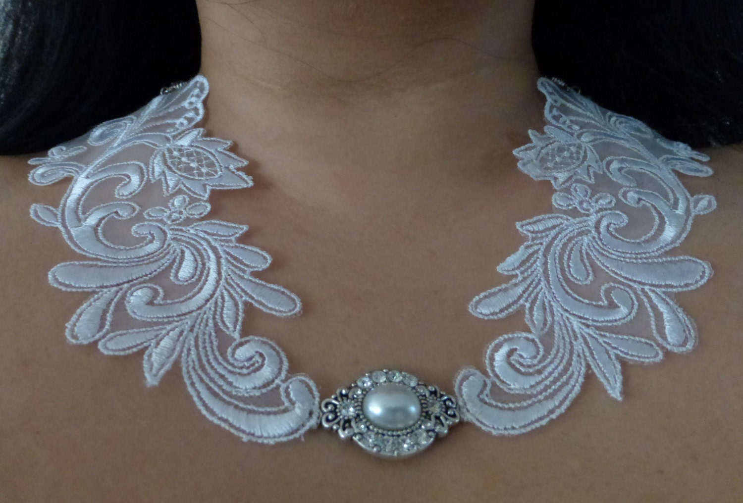 One of a kind White Elegant Pearl Center Necklace Chain | Etsy