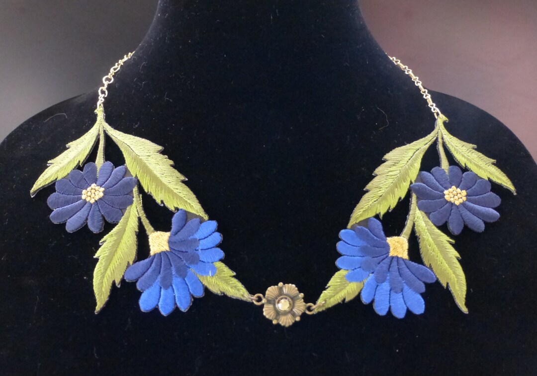 Vibrant Blue Flower & Leaves Necklace, Chain Choker Navy Color Floral ...