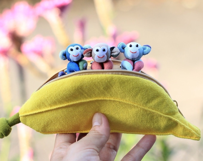 Batick Monkeys in Banana Zipper Purse, Handmade Stuffed Monkey, Home ...