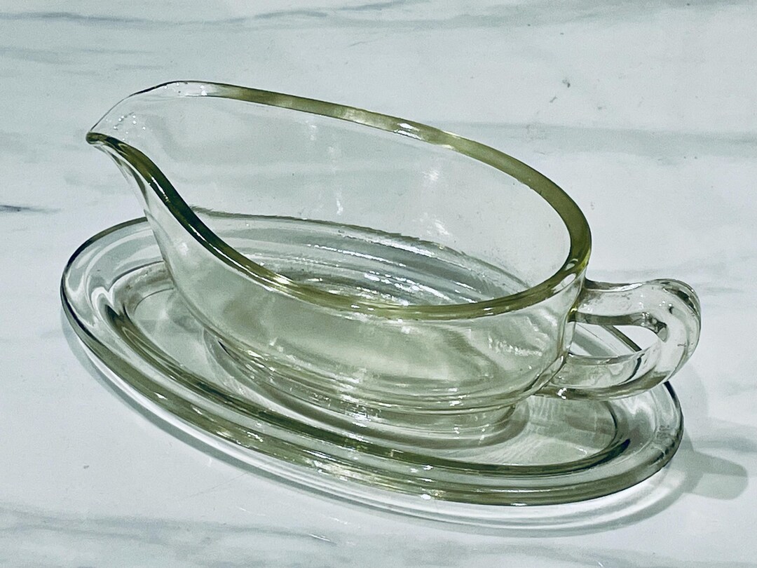 Vintage 1960s Pyrex Glass Gravy Boat /retro Pyrex Glass Tableware ...