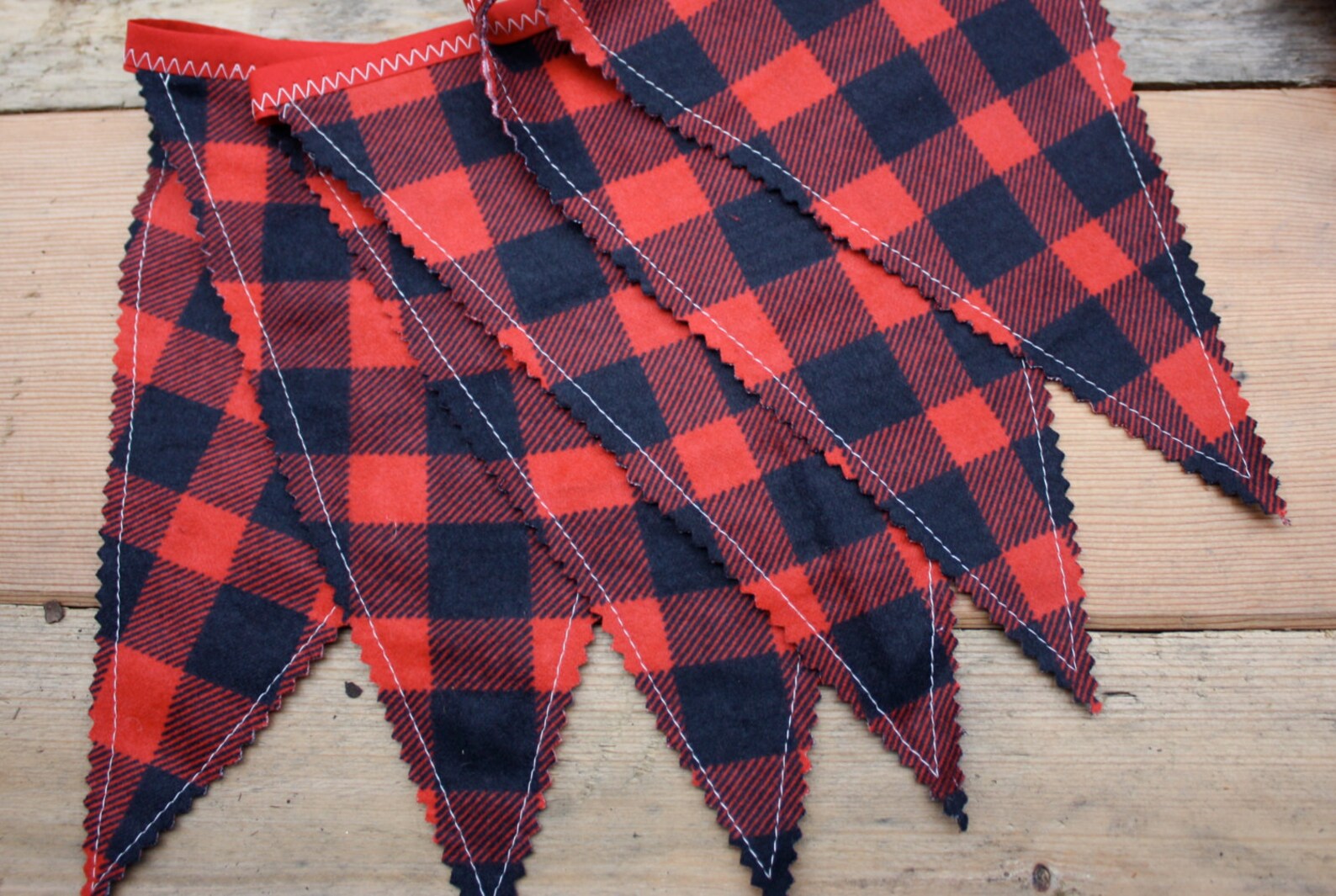 Lumberjack Party Banner, Red and Black Buffalo Plaid Fabric Bunting - Etsy