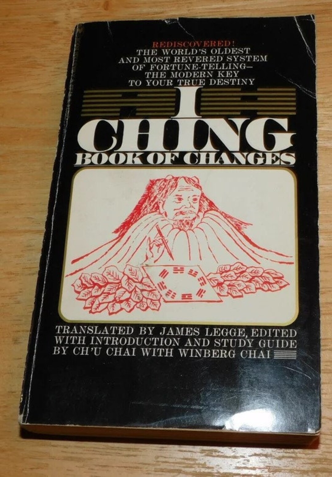 I CHING: Book of Changes. James Legge Edition 1969 Bantam Paperback in ...