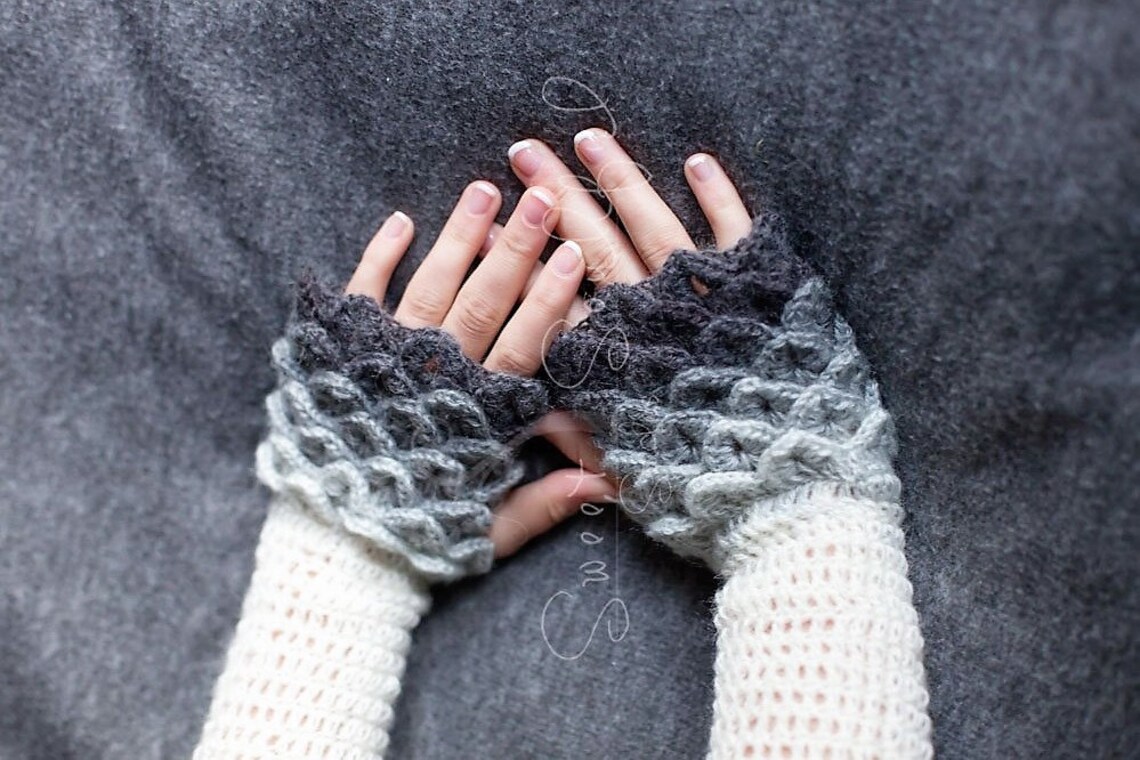 Dragon Scale Gloves Fingerless Gloves Womens Gloves Mohair | Etsy