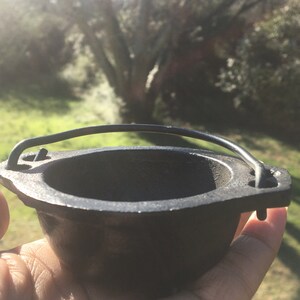 Cast Iron Cauldron With Handle - Etsy