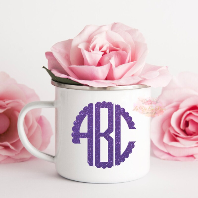 Monogram Scallop - Etsy