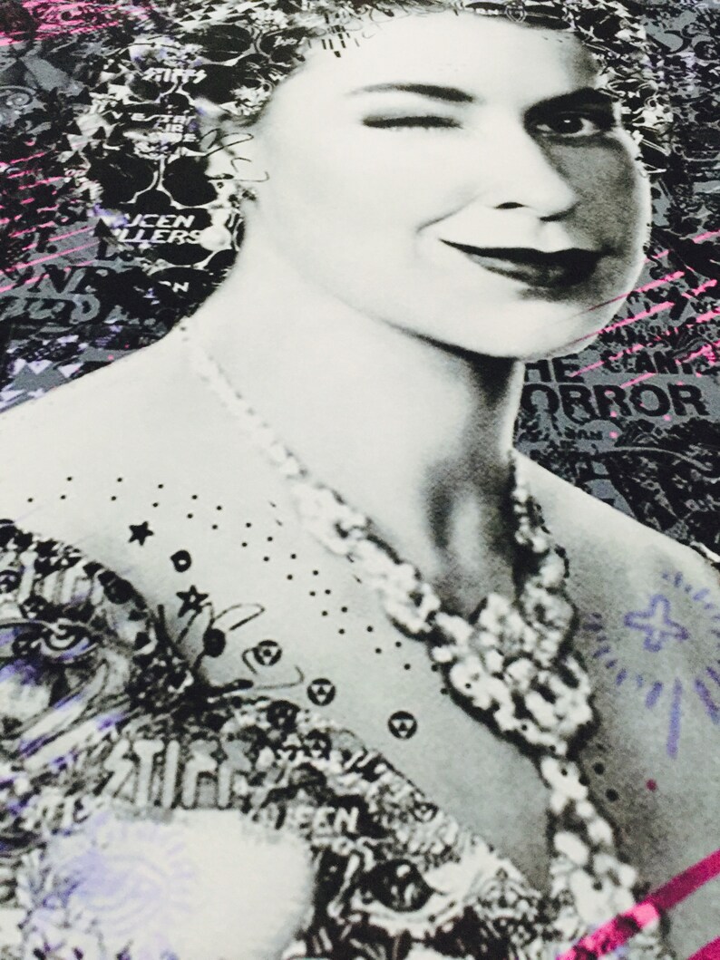 Queen Elizabeth wink Art Prints Lithograph Large - Etsy Israel