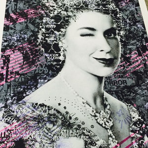 Queen Elizabeth "wink" Art Prints Lithograph Large Size - Etsy