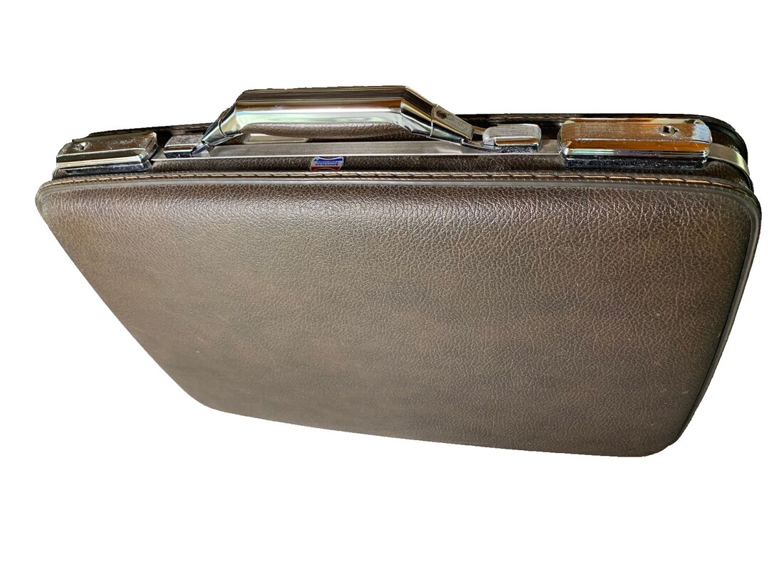 Vintage Mid Century 50s American Tourist Small Compact Brown Briefcase ...