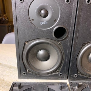 Vintage Quality Polk Audio R10 Small Compact Bookshelf Speakers Wired ...