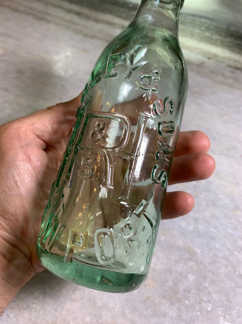Rare Antique Internal Screw Top Embossed Bottle R Hurley & Sons Newport ...