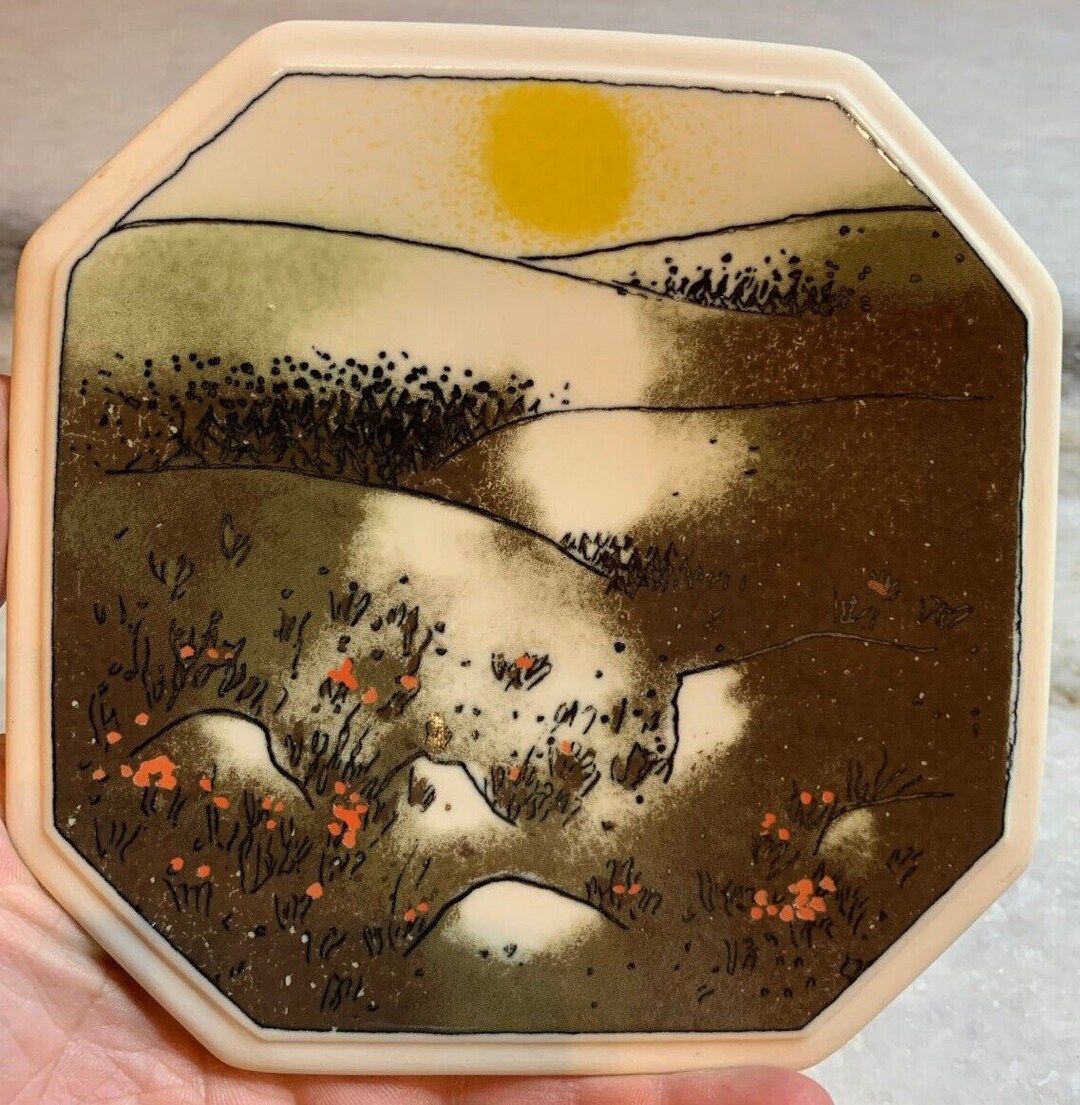 Finnair Arabia Finland Plate Summer Midnight Sun Designed by Liukko ...