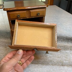 Vintage Small/tiny Jewelry Curiosity Knick-knack Storage Box/cabinet W ...