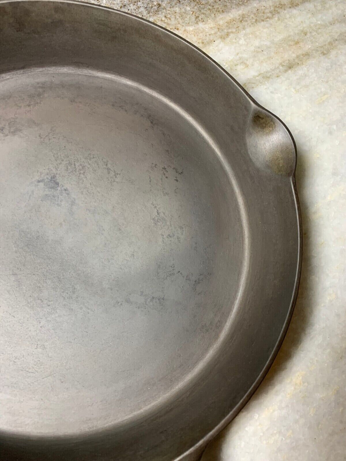 Flat Extra Large 13" Antique Cast Iron Skillet Pan Favorite Piqua Ware ...