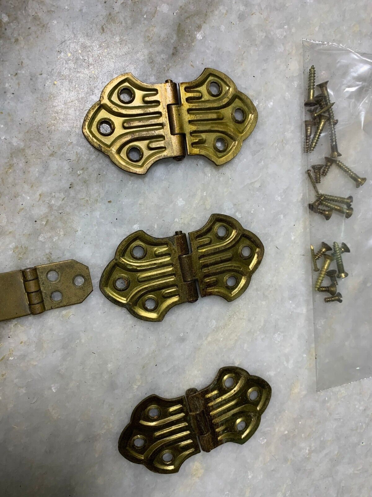 Antique Vintage Art Deco Flared Lines Trunk Hinges Hinge Latch Brass ...