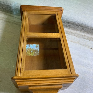 Vintage Antique Wood Wooden Oak Shadow Display Box Glass Door Wall Hung ...