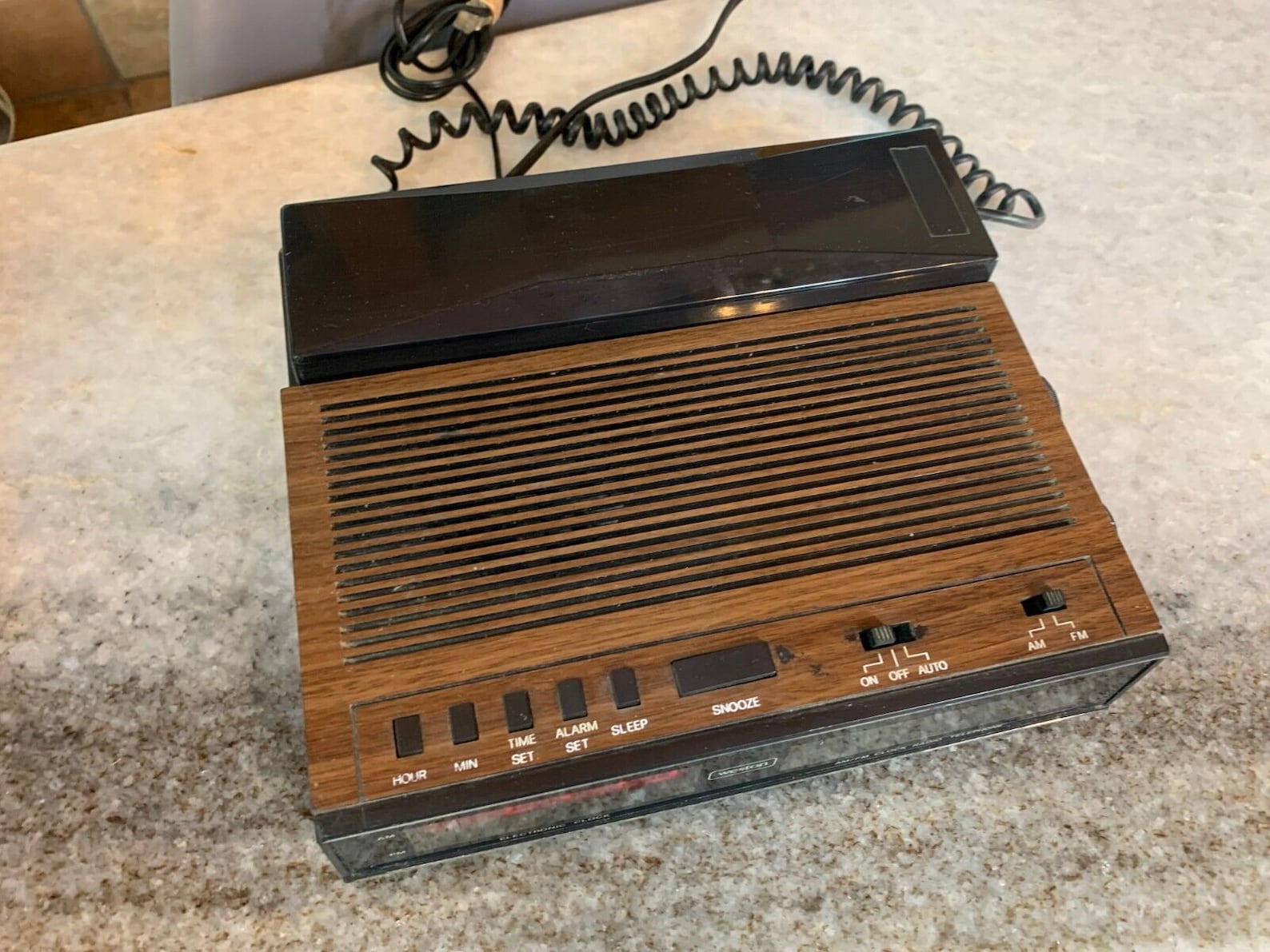 Rare: Vintage 1980s Alarm/clock/radio and Phone Combo Red Lcd Display ...