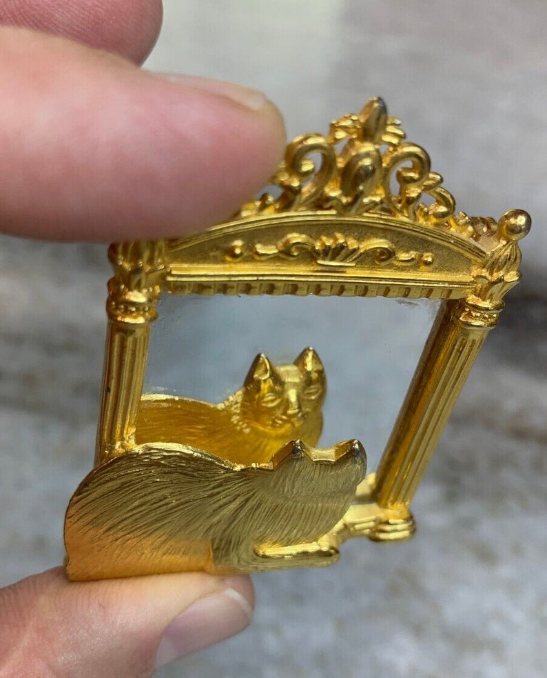 Vintage Cat Looking at Itself in Mirror Pin/brooch/obidome Gold/gilded ...