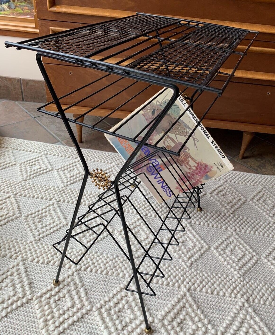 Vintage Mid Century Modern Mcm Wire Metal Small Table Shelf Rack Vinyl ...