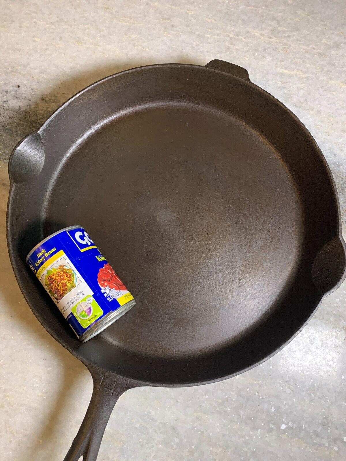 Massive Huge Extra Large Cast Iron Fry Pan Skillet #14 15.25" Wagner ...