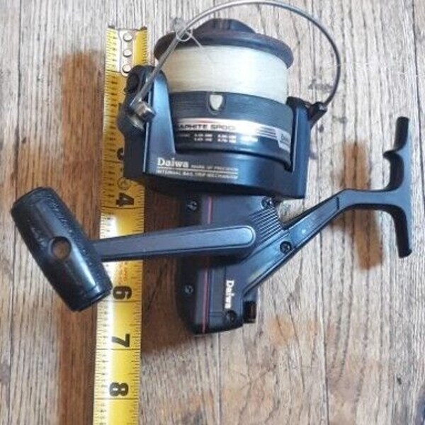 Vintage Fishing Reel - Etsy