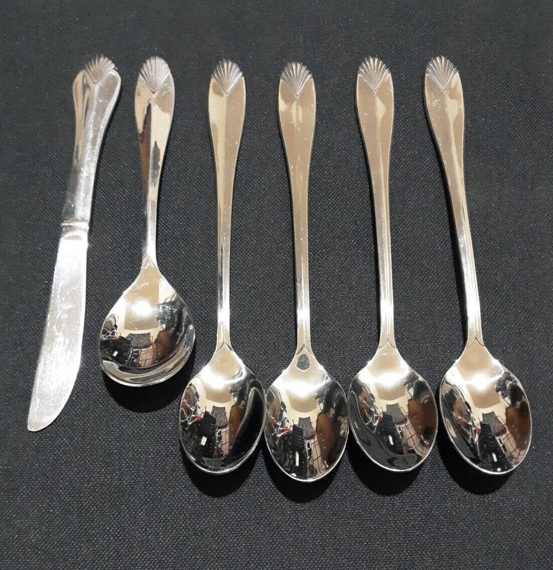 Safrano Stainless 18/10 Fan, Plume Tip Glossy Flatware Byheritage MINT ...