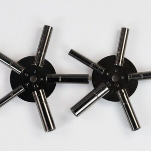 2x All Sizes Clock Winding Keys Spider Star Key Wind Black Odd - Etsy