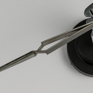 Third Hand Stand Base With Negative Locking Tweezers Holder Vice Craft ...