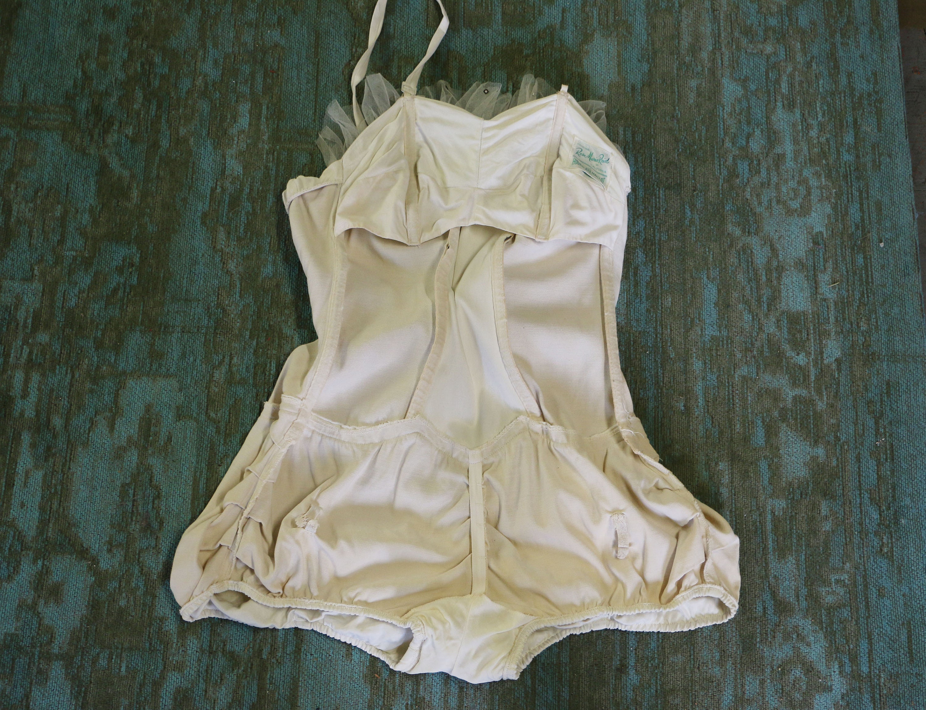 ROSE MARIE REID 40s Tulle Rhinestone Bathing Suit/hourglass - Etsy