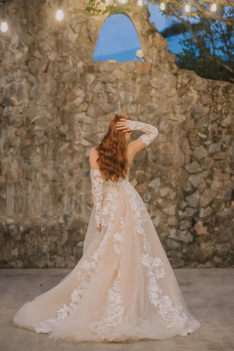 Kehlani Gown - With Detachable Sleeves - When Freddie Met Lilly - Etsy